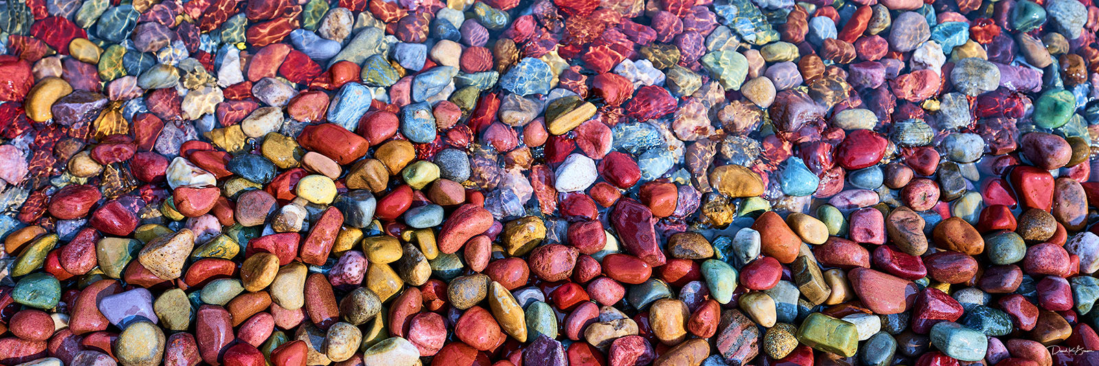 Rainbow Pebbles Panoramic – David Beavis Fine Art